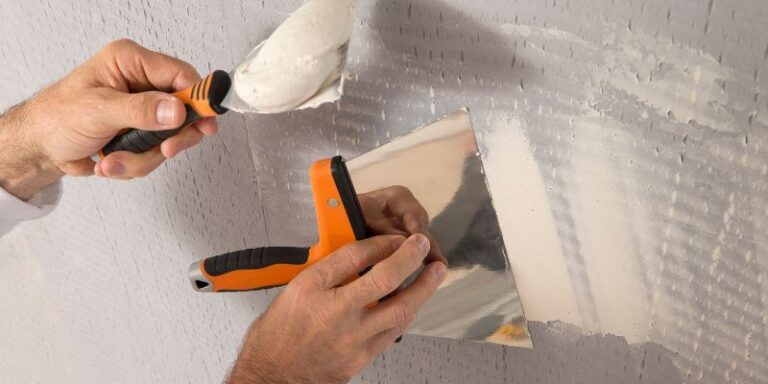 Step-By-Step Guide To Installing Plasterboard On Walls And Ceilings UK ...